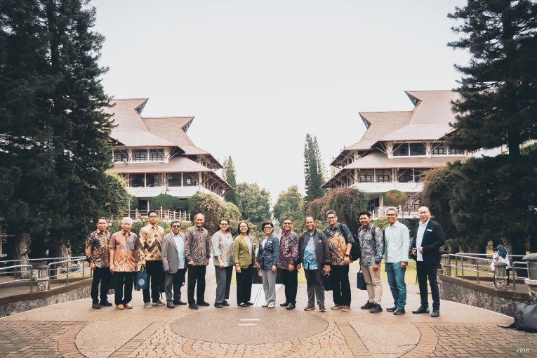 UGM dan ITB Perpanjang Nota Kesepahaman, Perkuat Sinergi untuk Bangsa ...